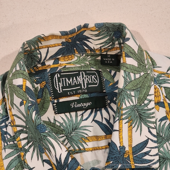Gitman Brothers | Shirts | Gitman Vintage Short Sleeve Camp Shirt M ...